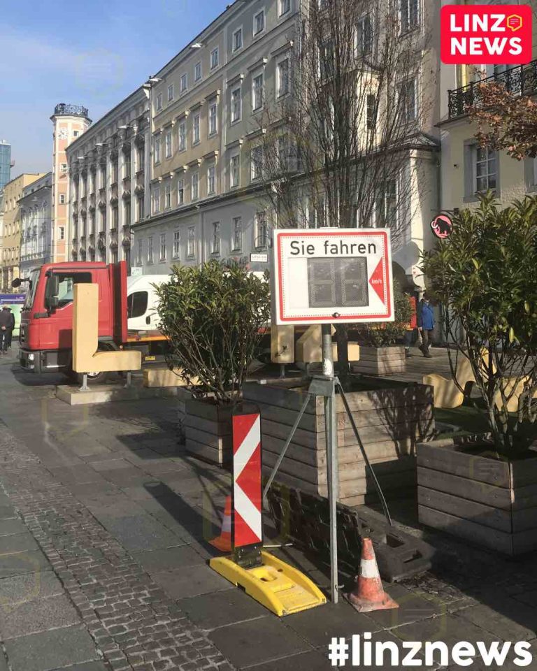 Jetzt probiert man es am Hauptplatz mit “Bewusstseinsbildung” – Linz.news